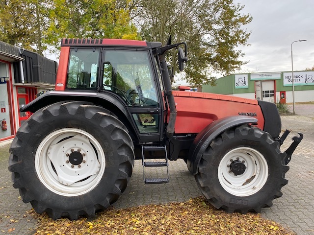 Valtra 8000-serie | Offringa Tractoren